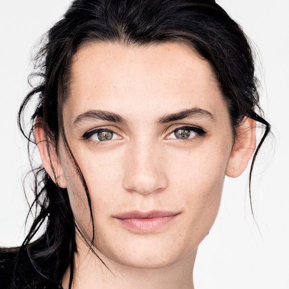 ELLA RUMPF (© Mathias Bothor) - SPIELKIND