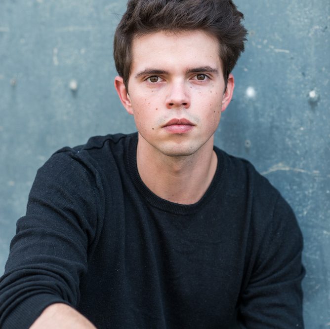 DAVID CHRISTOPHER ROTH (© Alan Ovaska) - SPIELKIND