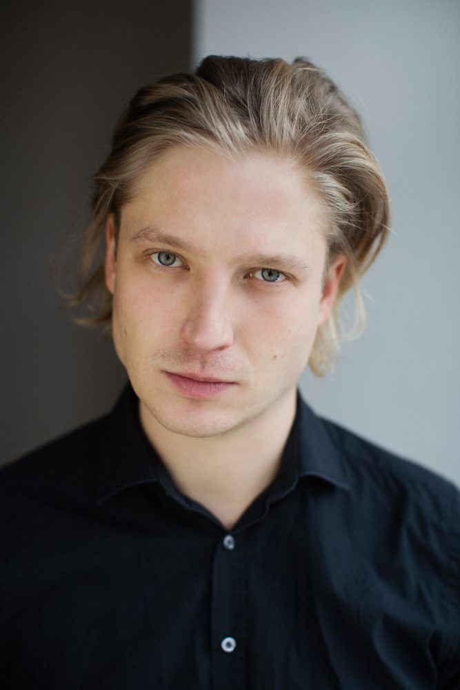 AntonRubtsov_HannesCaspar_6648 - SPIELKIND