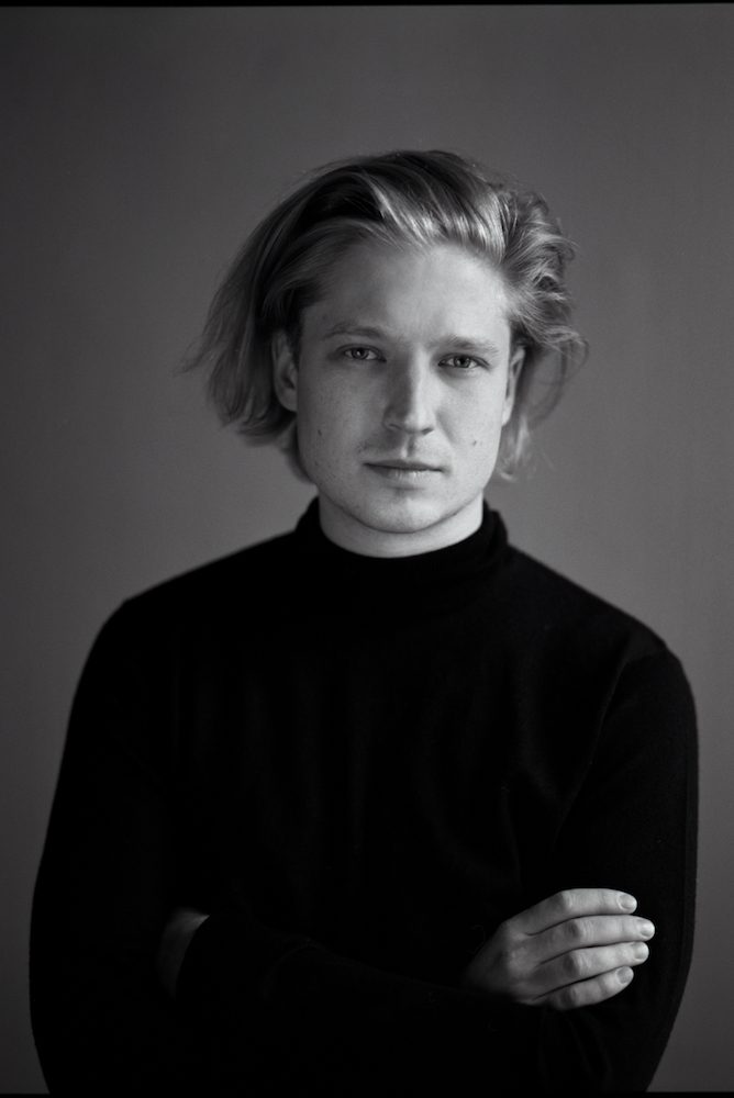 AntonRubtsov_HannesCaspar_7 - SPIELKIND