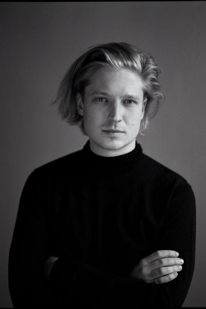 AntonRubtsov_HannesCaspar_7 - SPIELKIND